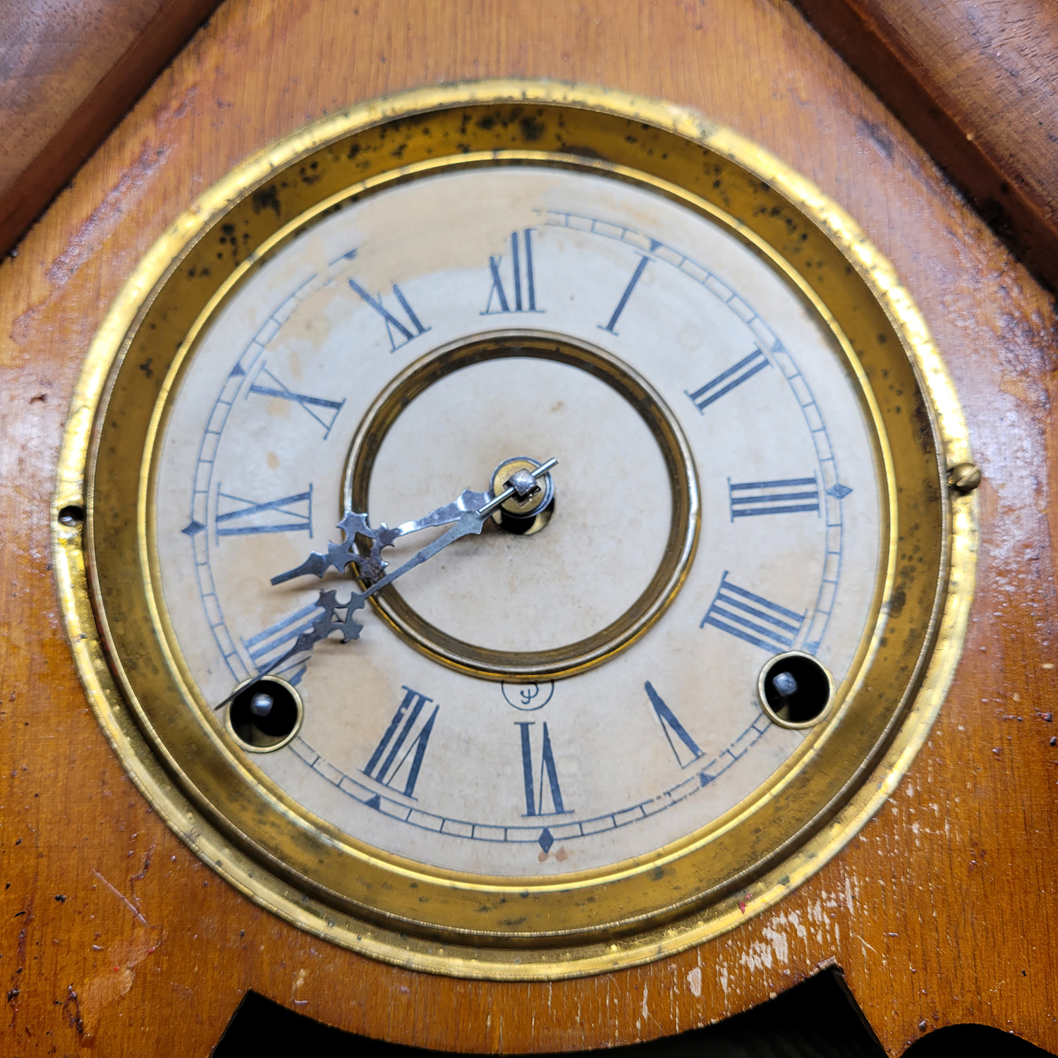 Choosing Quartz Clock Movements: Thick Dials